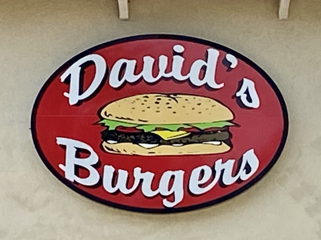 David’s Burgers Continues to Shine | Only In Arkansas