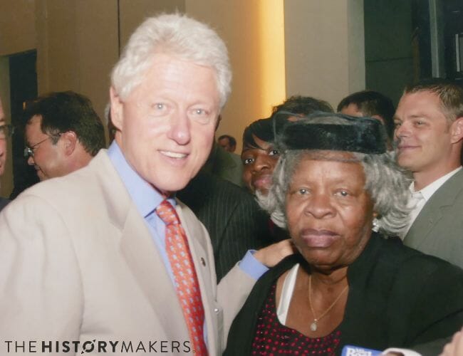 Annie Abrams: Love in Action - Only In Arkansas